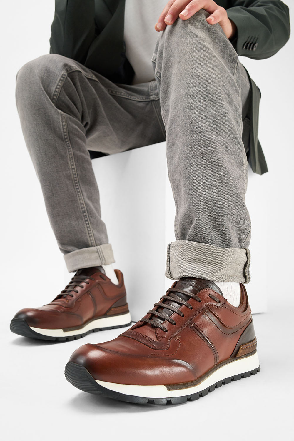 OWEN cocoa-brown triple stitched patina runners | untamed street ...